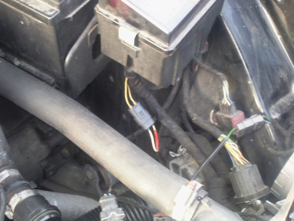 Identify Electrical Connector | SaabCentral Forums